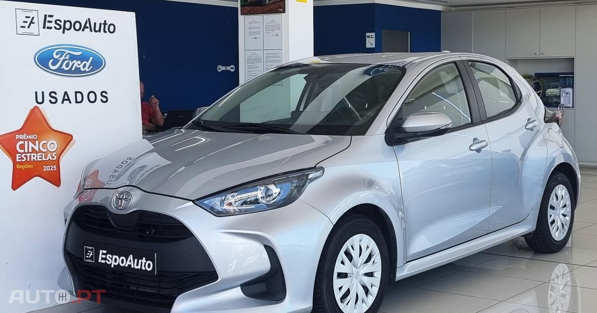 Toyota Yaris 1.0 VVT-I Comfort Gasolina - 14.900€ - Braga | Auto.PT