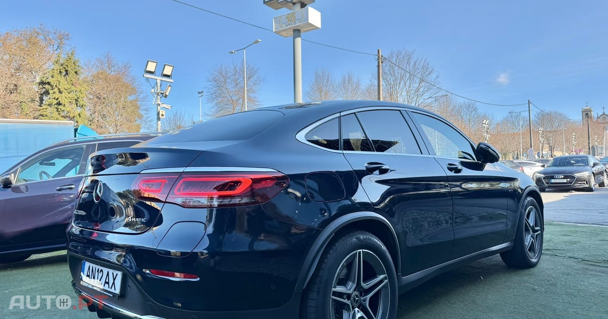 Mercedes-Benz GLC 300 de Coupé 4Matic Híbrido Plug-in - 53.500€ - Porto ...