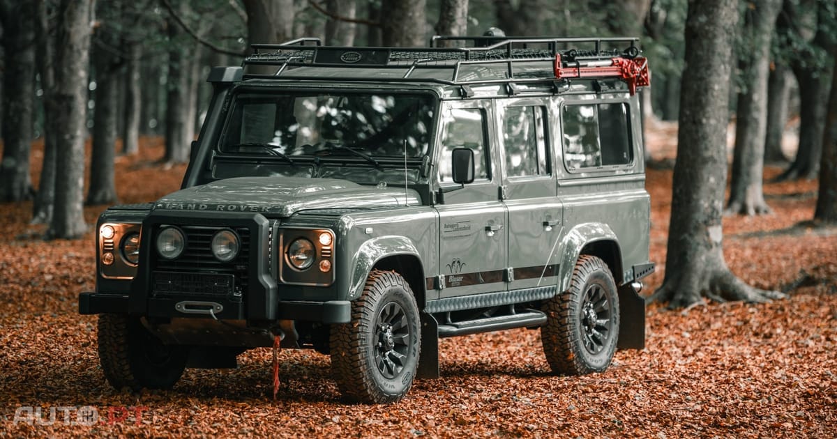 Land Rover Defender Blaser Edition "One of 60" Diesel - 120.790 ...