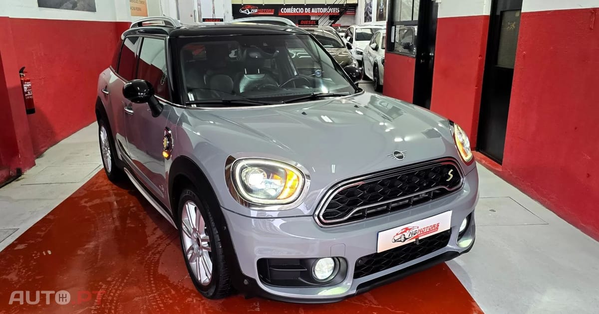 MINI Countryman Cooper SE ALL4 Auto Híbrido - 21.550€ - Porto | Auto.PT