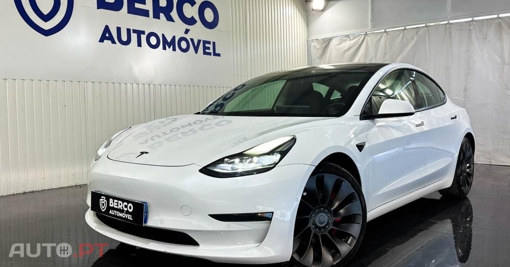 Tesla Model 3 Performance AWD Eléctrico - 30.990€ - Braga | Auto.PT