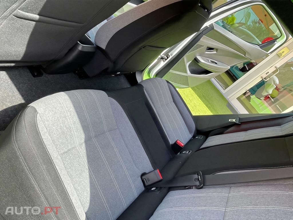 Renault Mégane E-Tech EV40 Equilibre Eléctrico - 23.900€ - Faro | Auto.PT