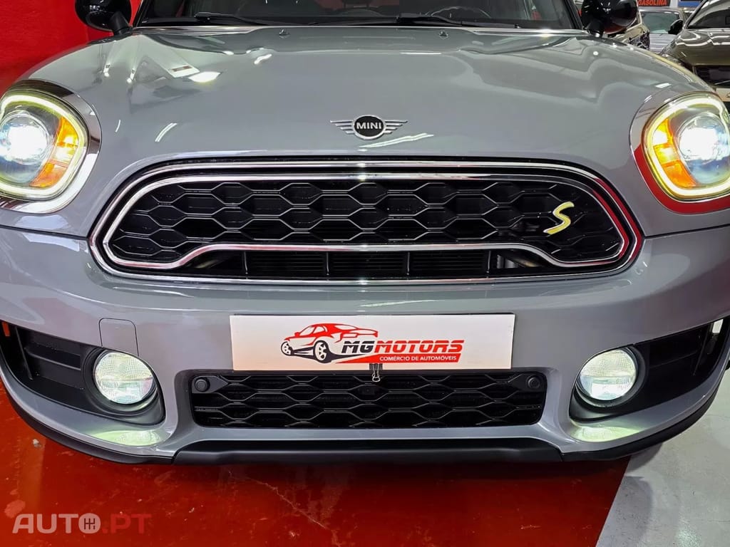MINI Countryman Cooper SE ALL4 Auto Híbrido - 21.550€ - Porto | Auto.PT