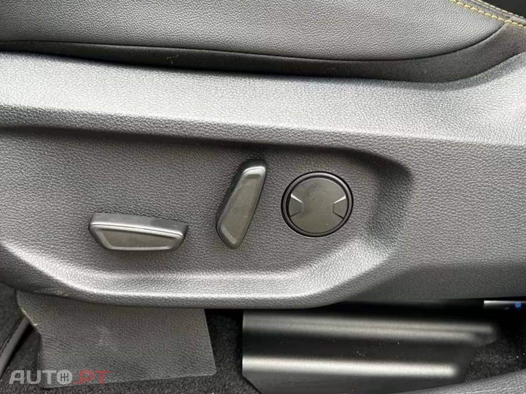 Ford Ranger Wildtrak DoKa Híbrido Plug-in - 67.900€ - Porto | Auto.PT