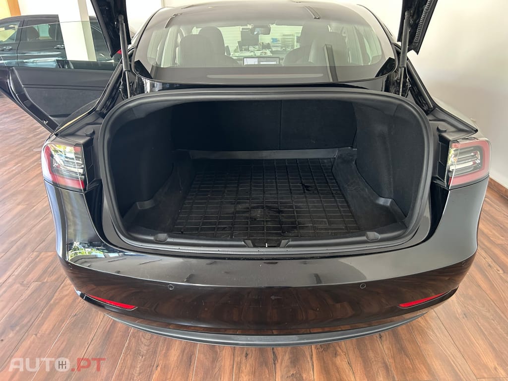 Tesla Model 3 Long-Range Dual Motor AWD Eléctrico - 24.350€ - Porto ...